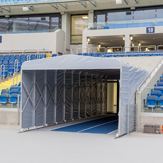 RETRACTABLE ENTRANCE TUNNEL TO FOOTBALL STADIUM
