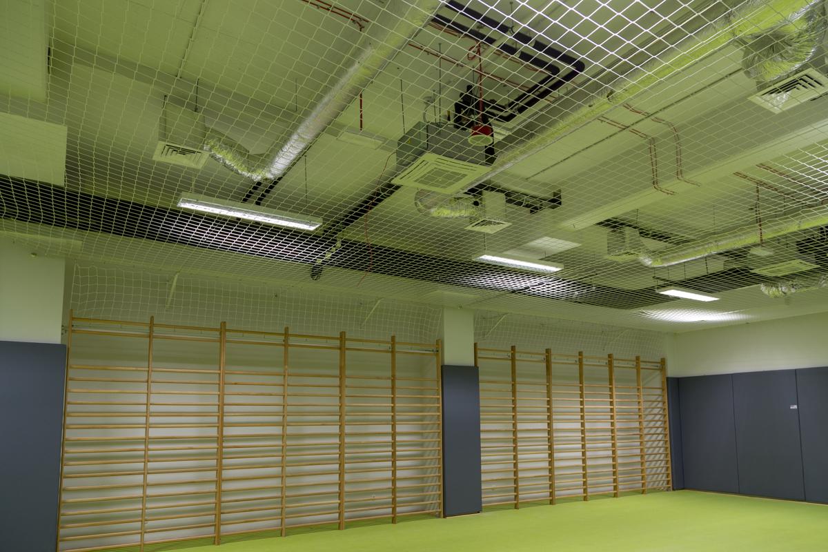 BARRIER NETTING FOR CEILINGS